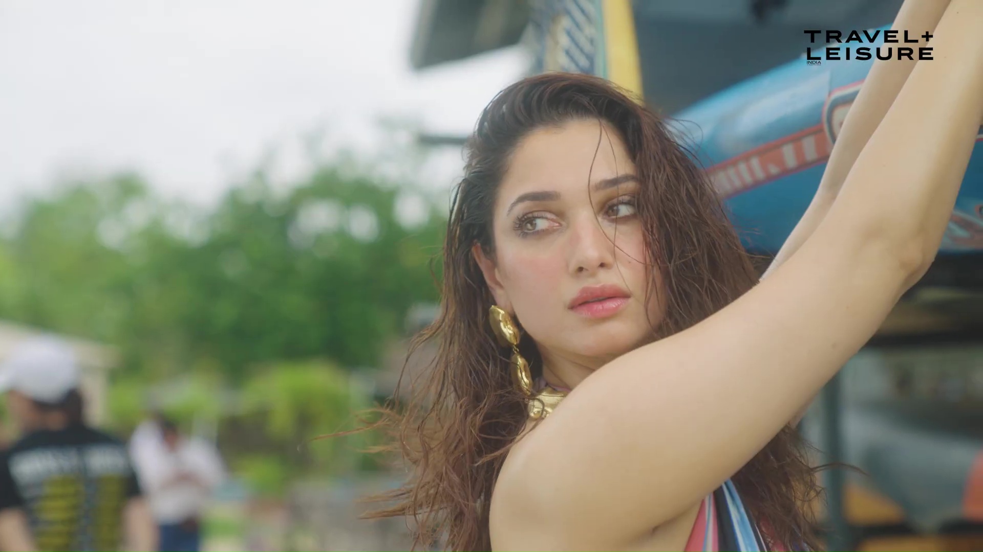 1 (11) — Postimages