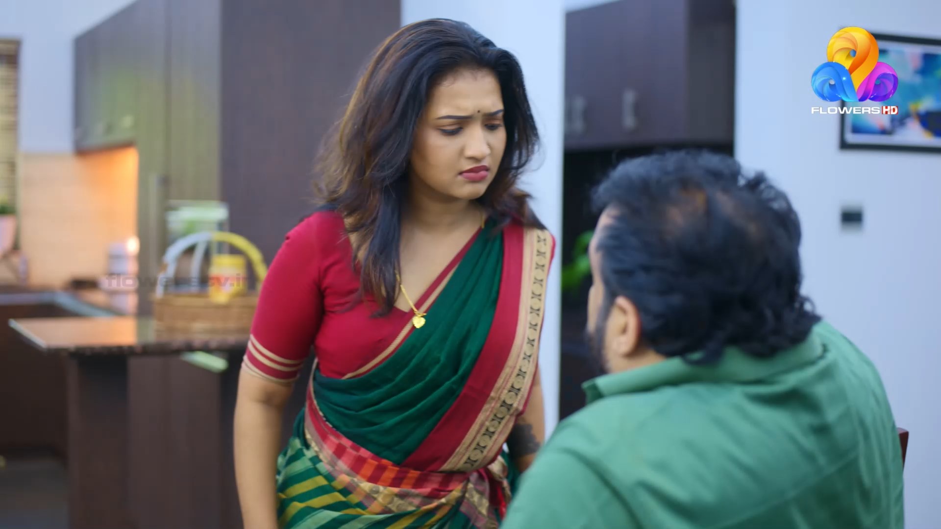 Unknown malayali lady in green saree mp4 snapshot 00 10 277 — Postimages