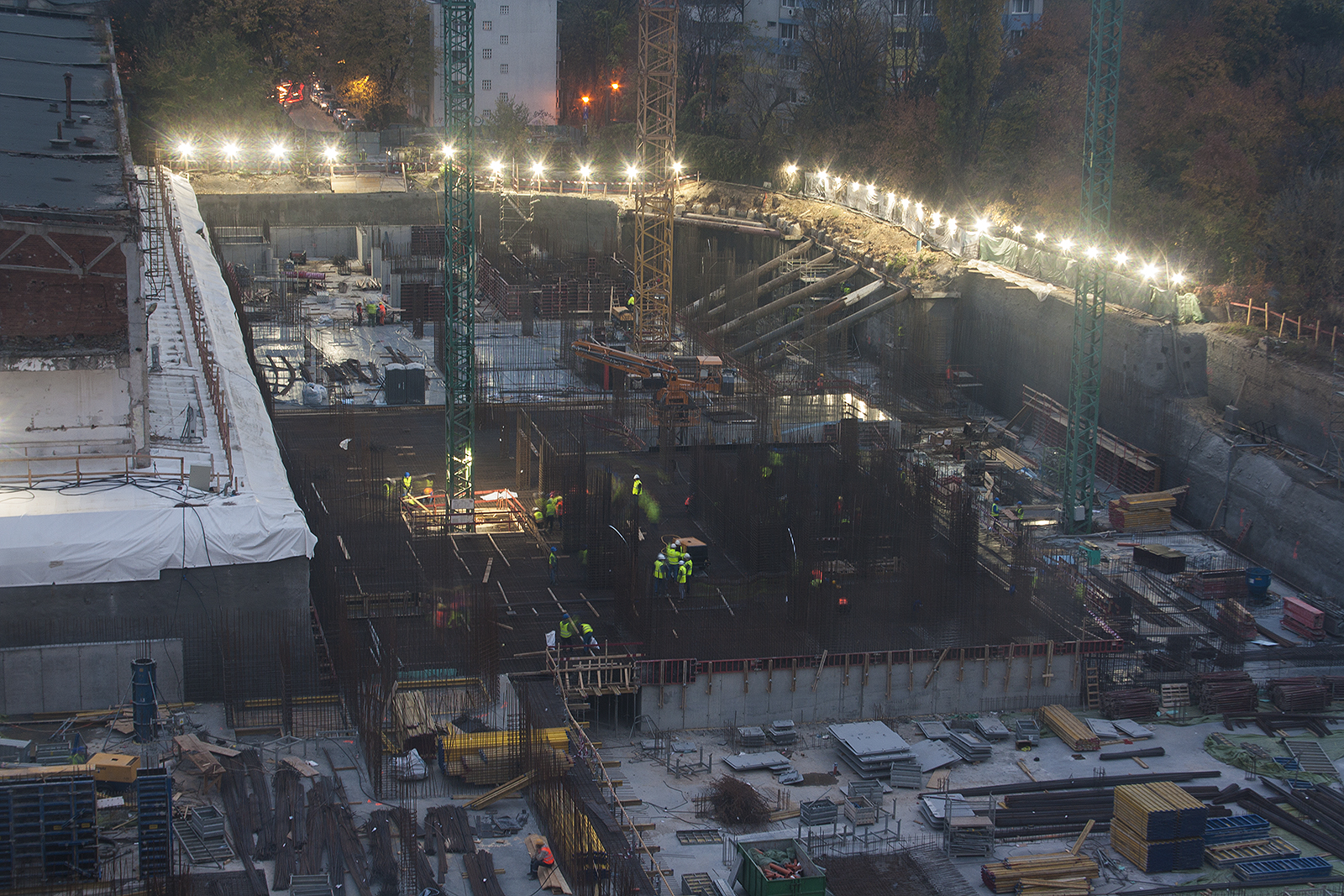 One Mircea Eliade + One Tower | 2x15 fl | 1x16 | 1x20 fl | U/C | Page 7 ...