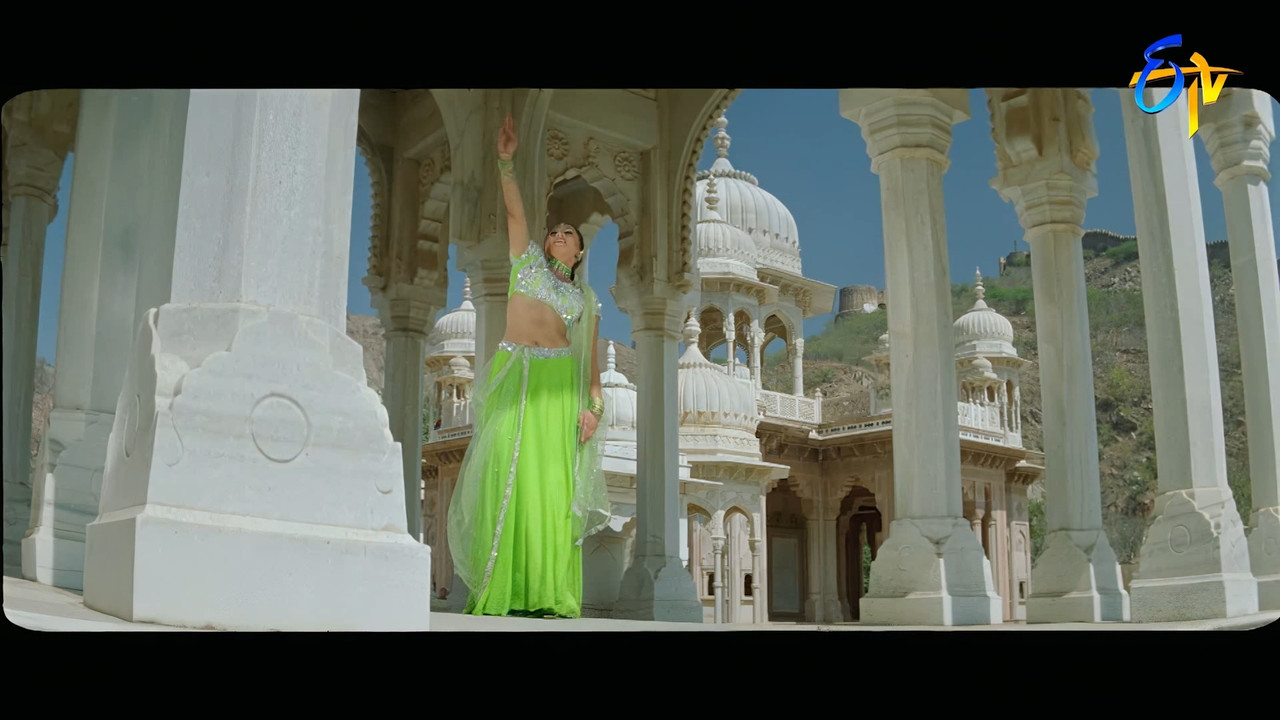 Mahima Chaudhry Manasulo Maata 1999 Telugu mp4 snapshot 02 18 [2021 02 ...