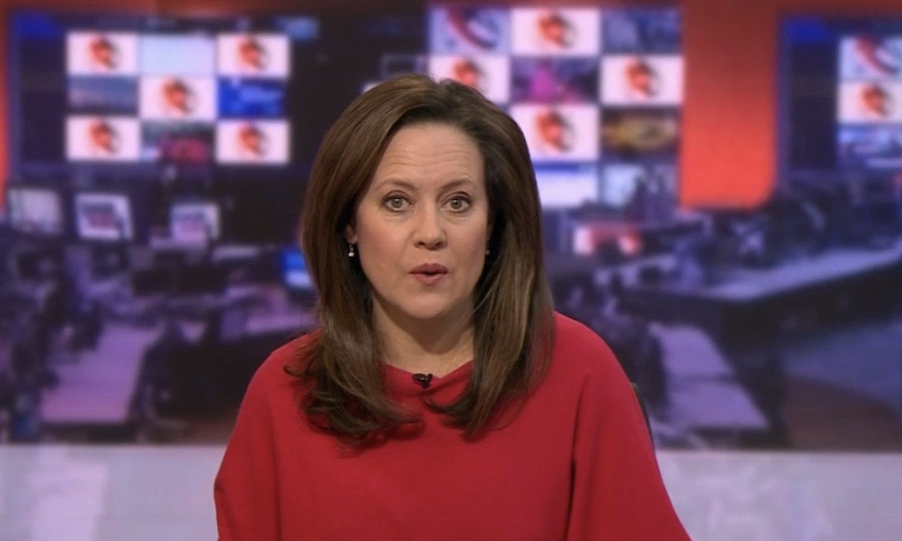 01 C29 DC5 813 C 478 C BCA8 FBA3 B02560 BD — Postimages