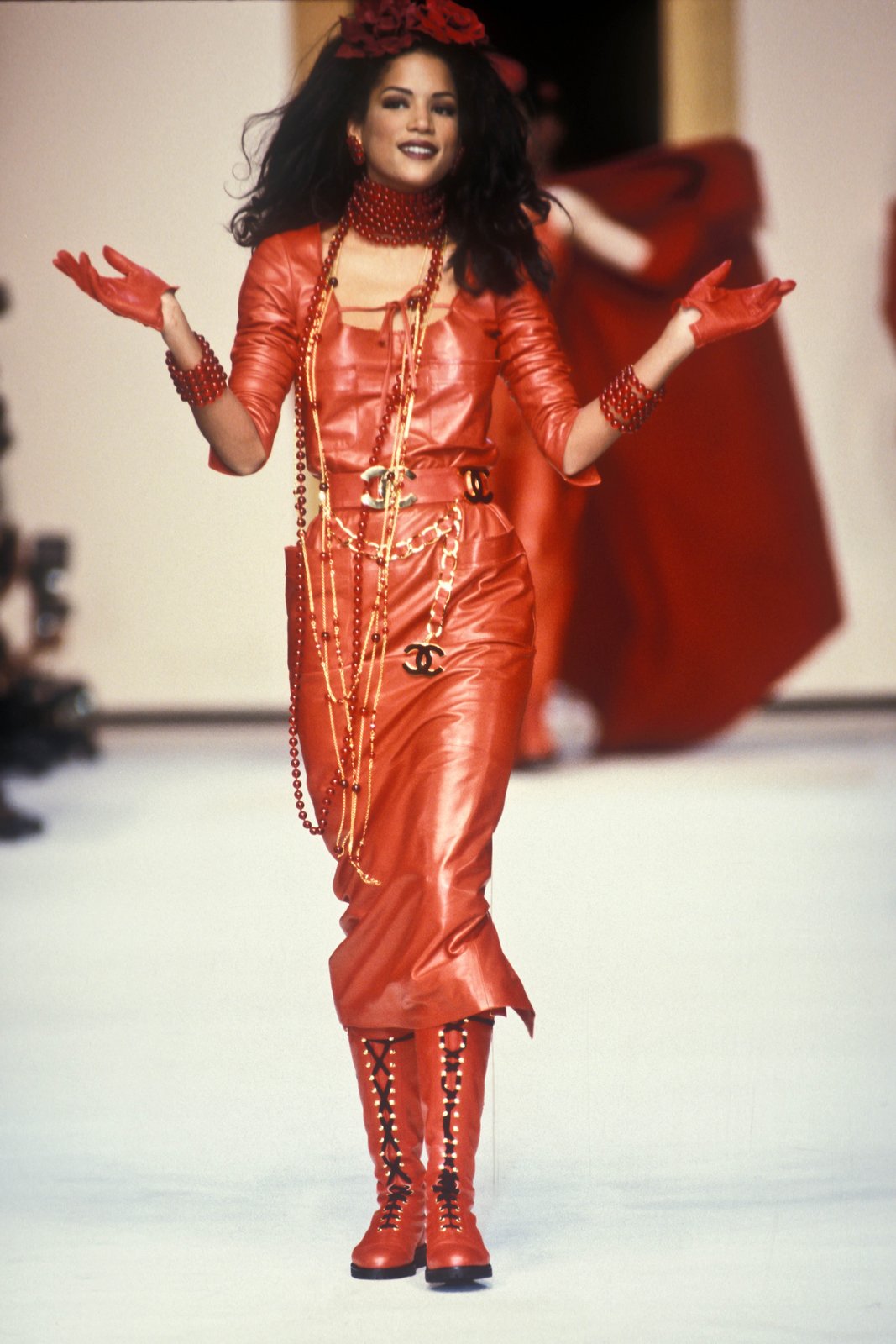 Fashion Classic: CHANEL Fall/Winter 1992 | Lipstick Alley