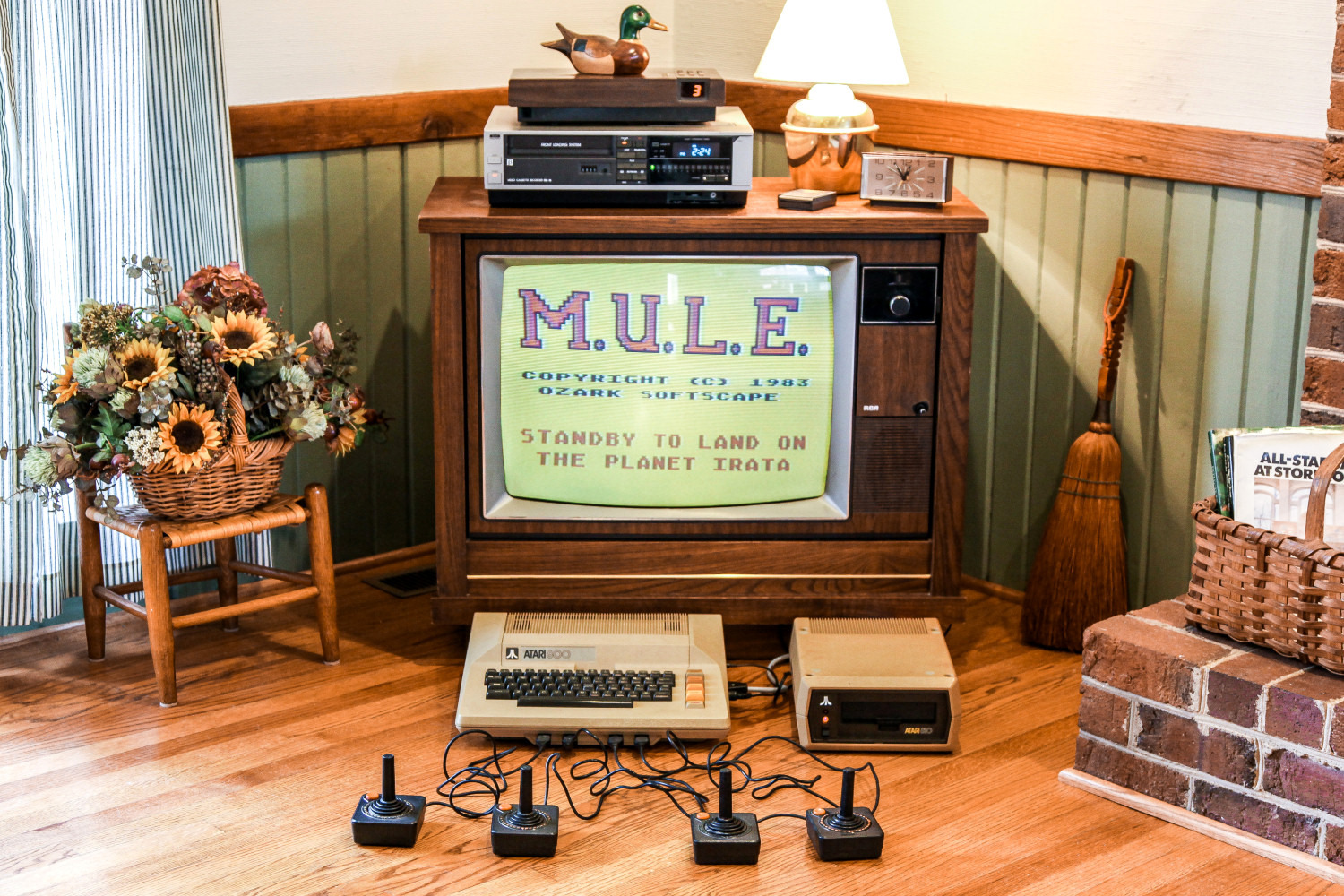 this old tech atari 800 mule retro setup 100630253 orig — Postimages