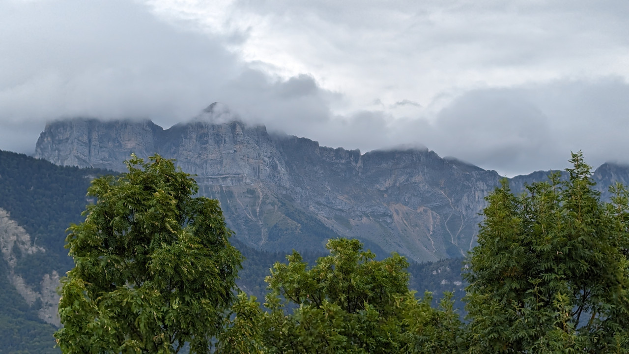 J3 CROIX HAUTE 4 — Postimages