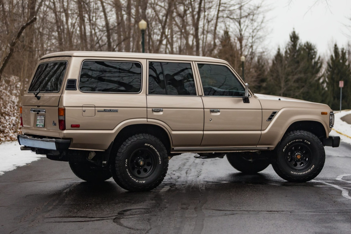 88 FJ62 2 — Postimages