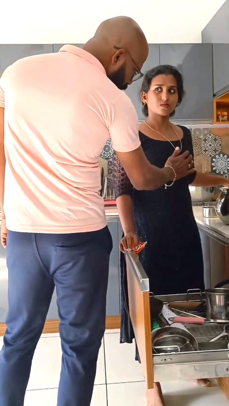 ubonkls v — Postimages