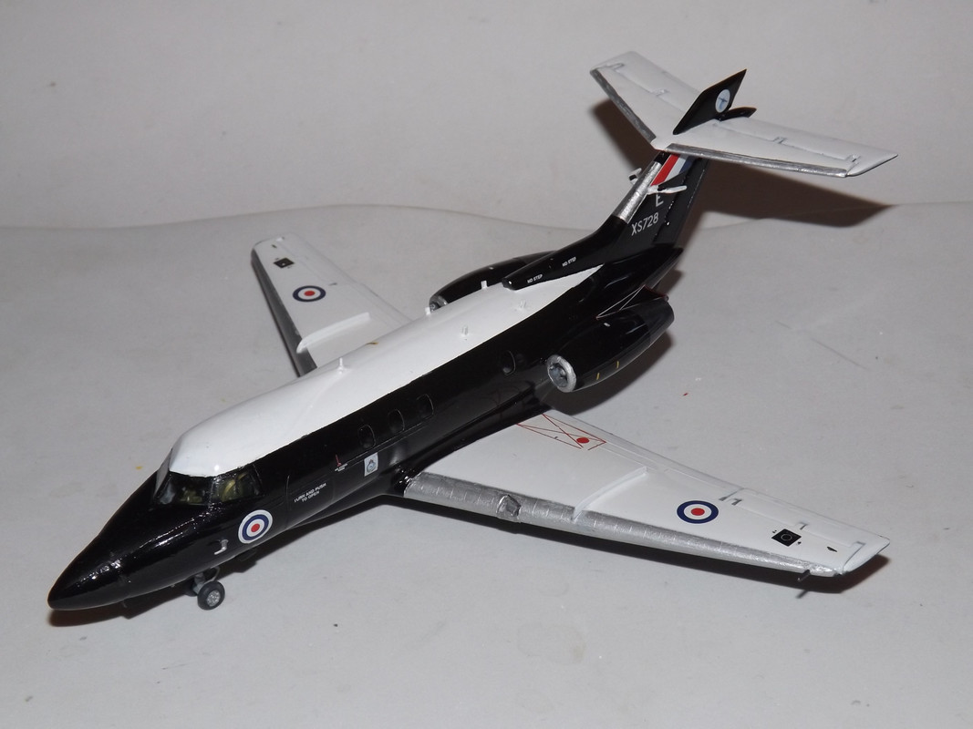 Airfix Dominie Black FP — Postimages