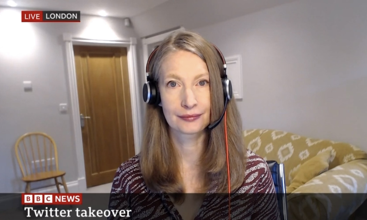 CDE986 A6 0 F11 4 B0 C B570 669 B1613 B5 ED — Postimages