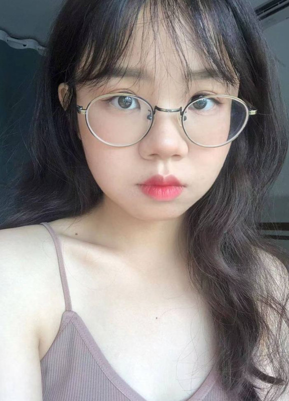 Vietnamese School Girl Have Sex With Daddy From Tinder Scandal