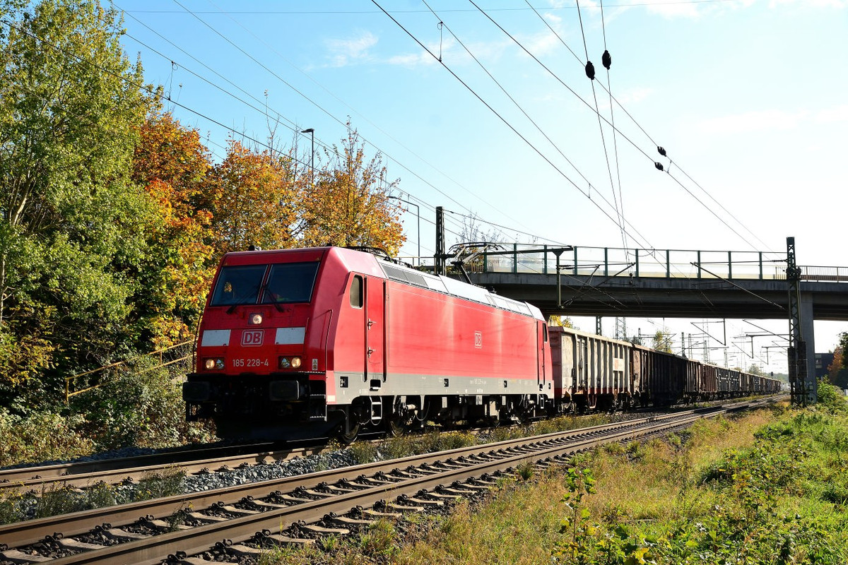 185 228 — Postimages