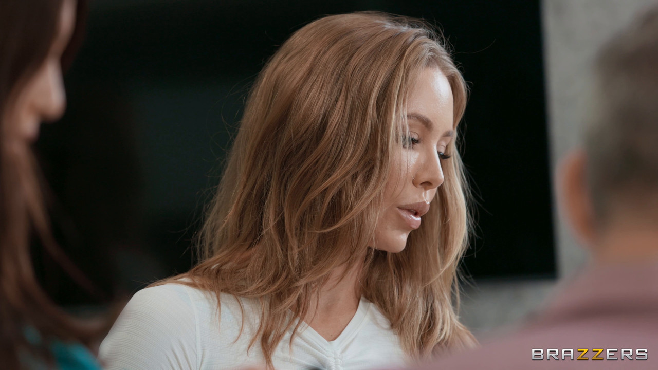 Nicole Aniston Lola Pearl Massage For She, Nuru For He BRAZZERS 4 K mp4 0000 — Postimages