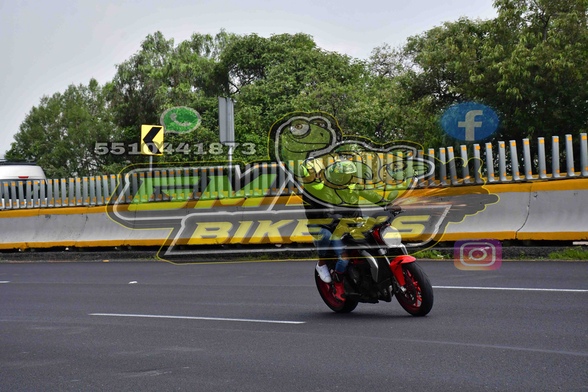 CH2 0016 — Postimages