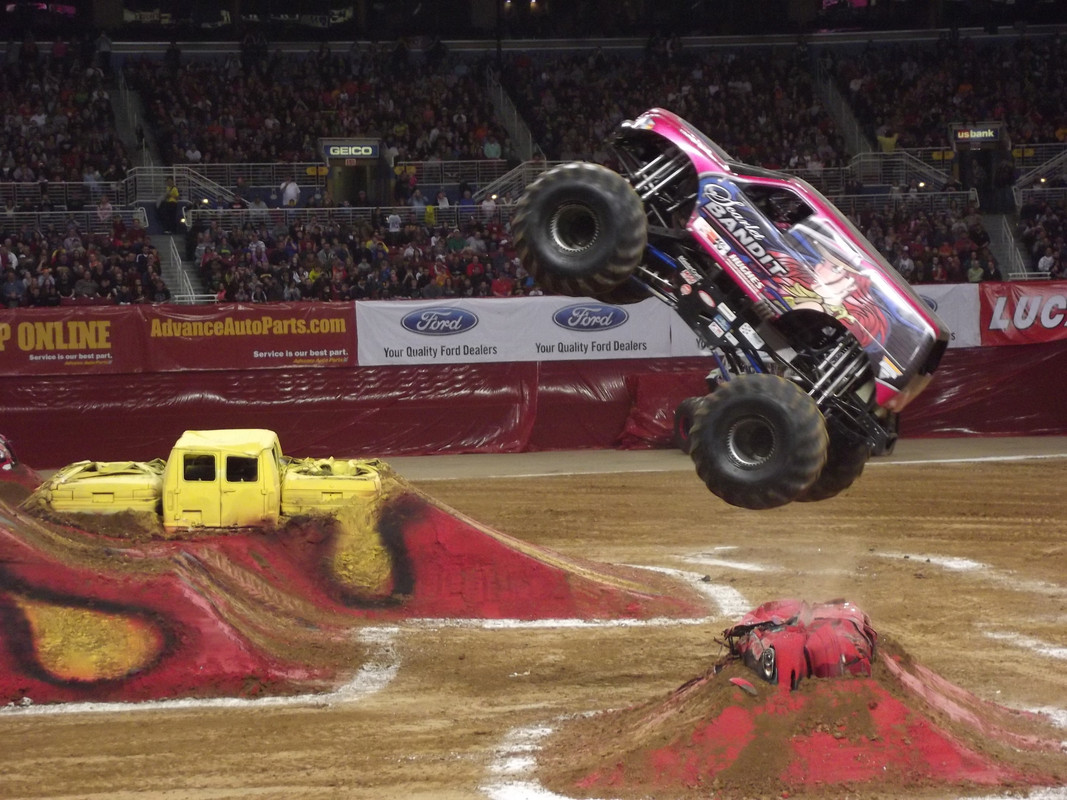 2012 2 4 Monster Jam (41) — Postimages