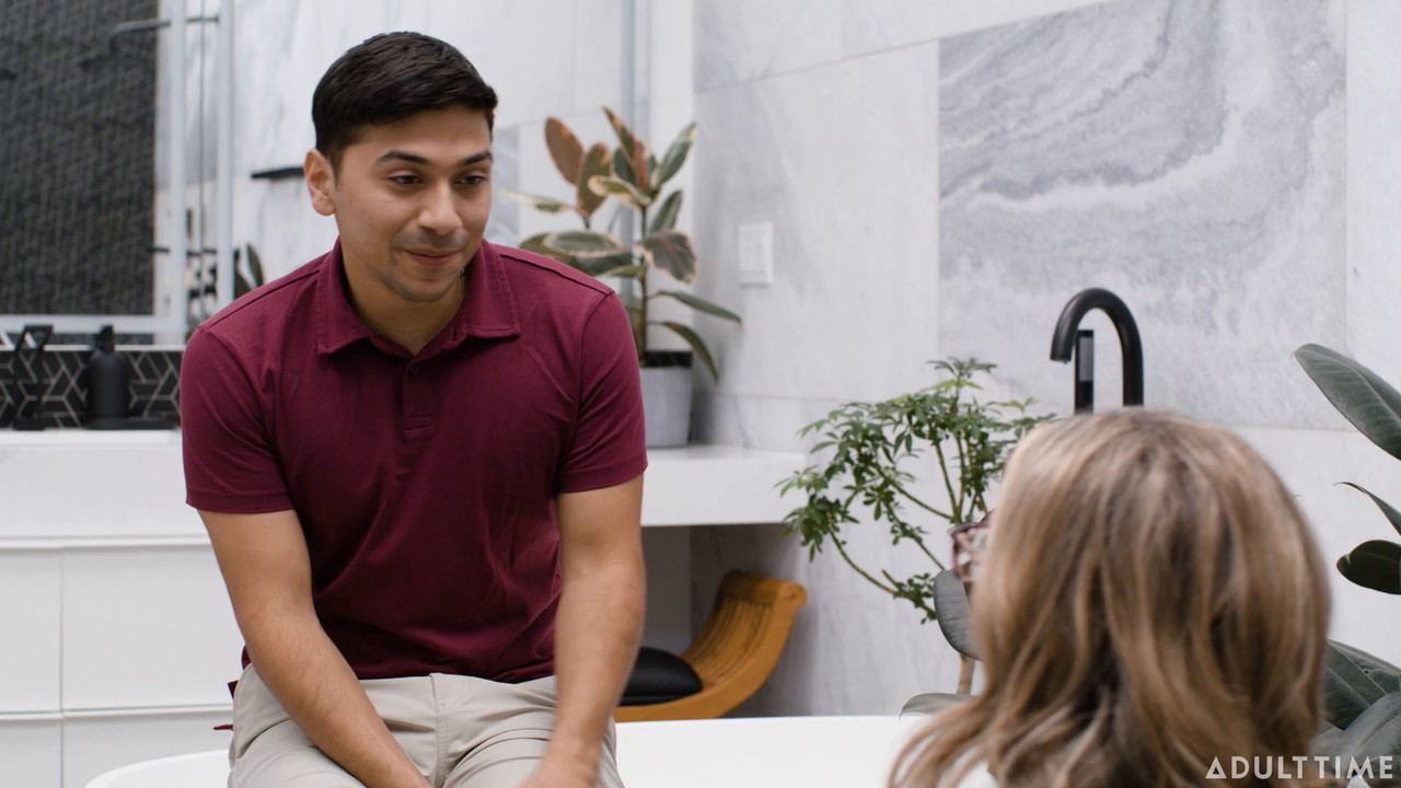 Cory Chase No Plumber No Problem ADULTTIME mp4 0000 — Postimages