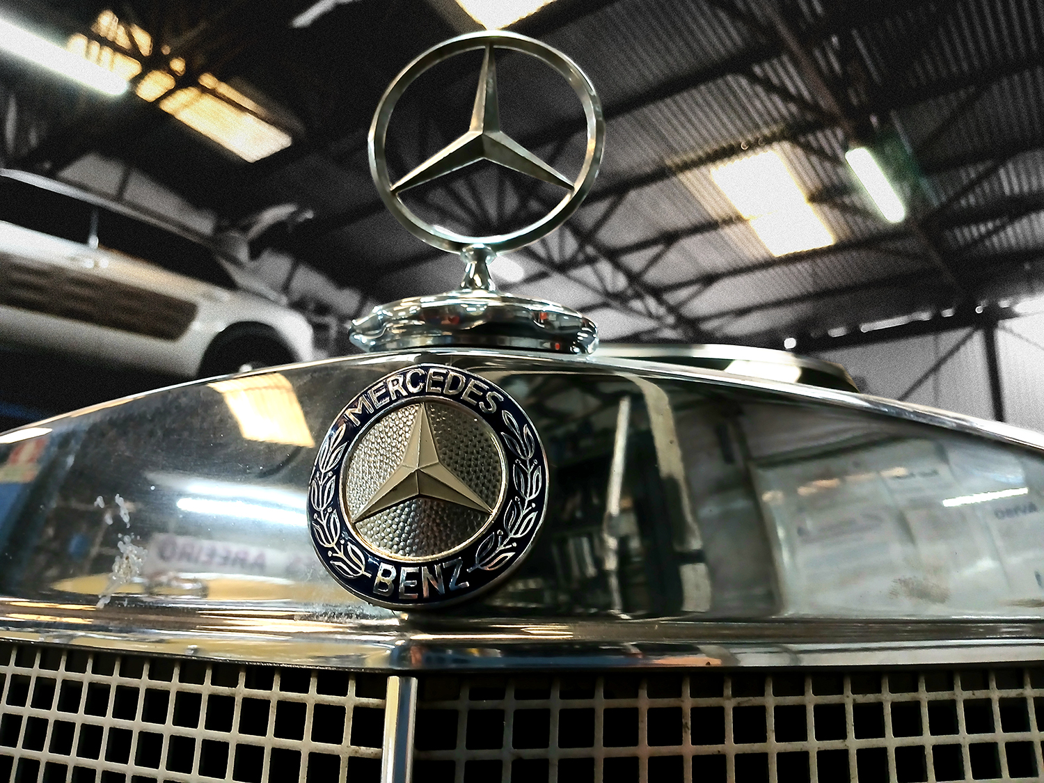 MERC W112 EA2411 Bd1 B — Postimages