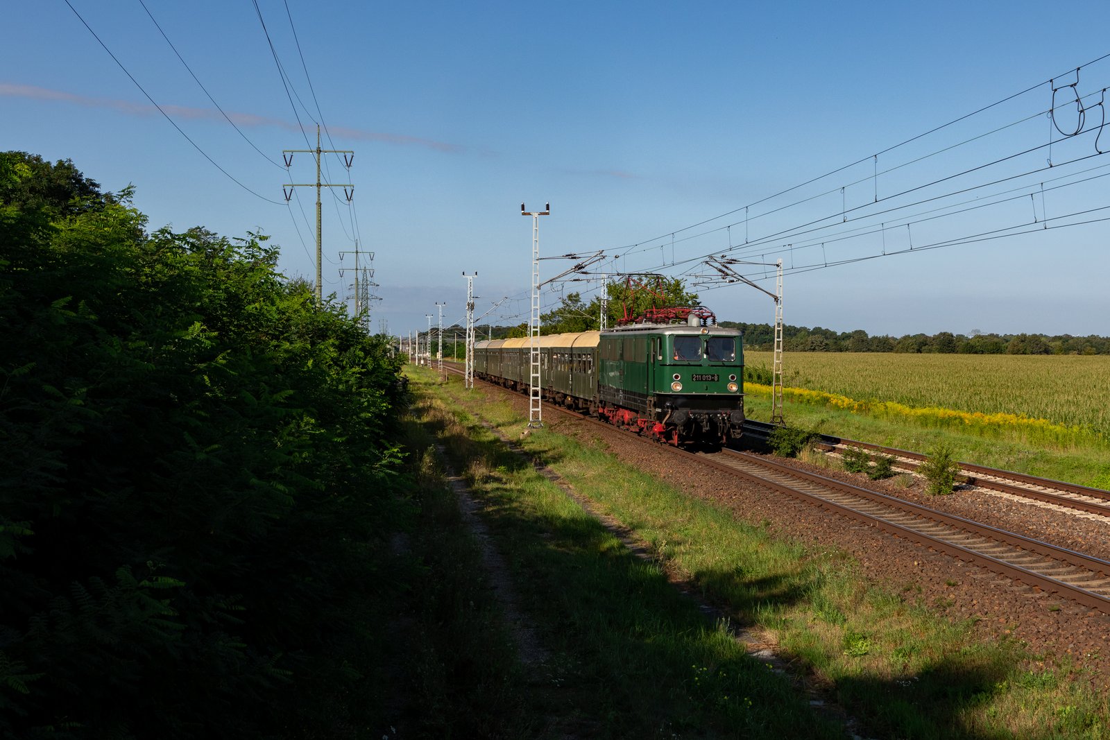 109 013 BASC — Postimages