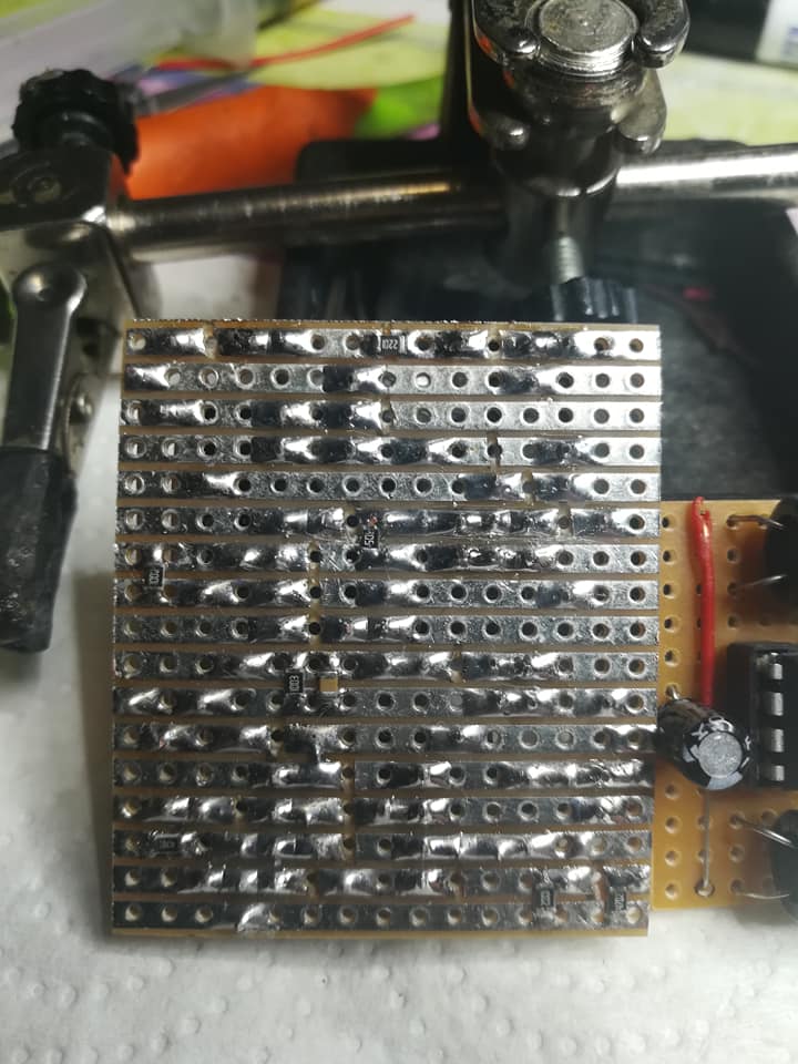 Noise Gate Comparator Mosfets Board Bottom — Postimages