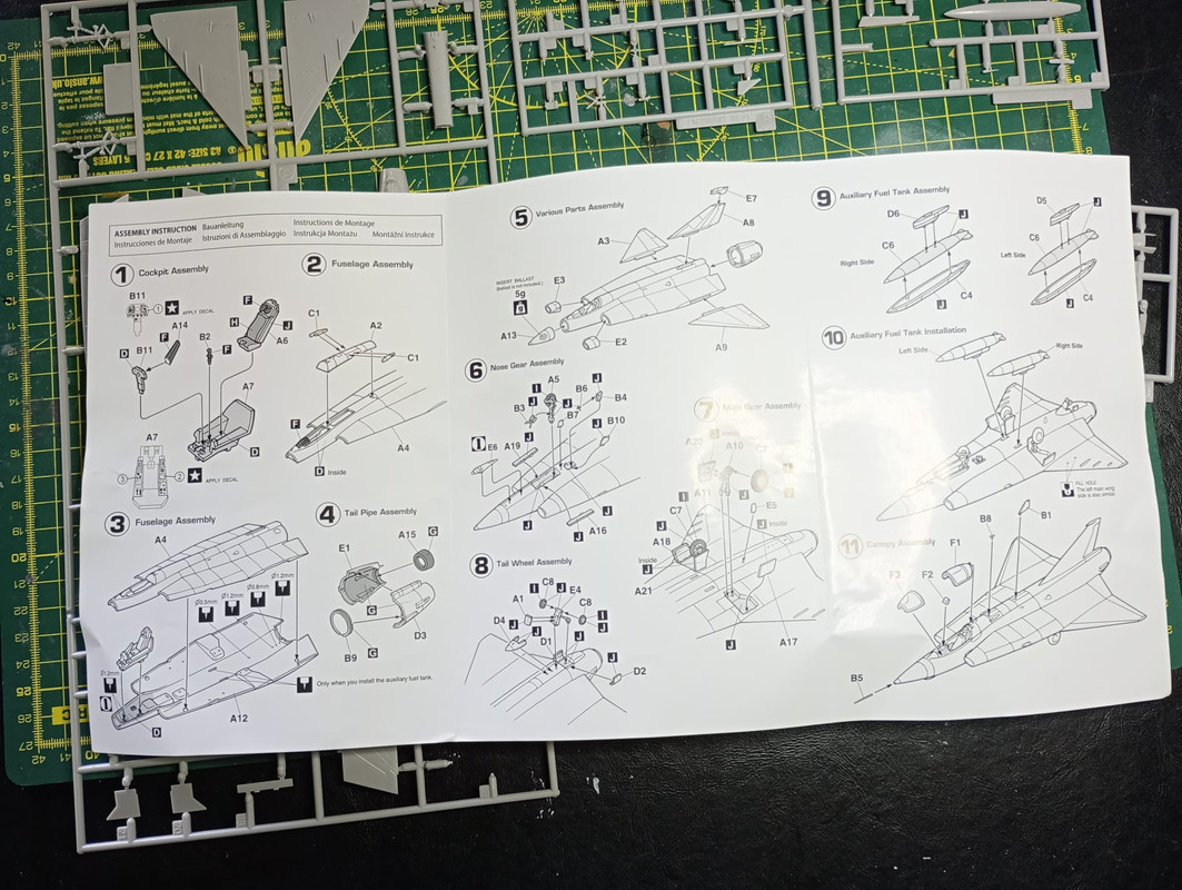 Hobby 2000 72055 Saab J-35F Draken - Work in Progress - Aircraft ...
