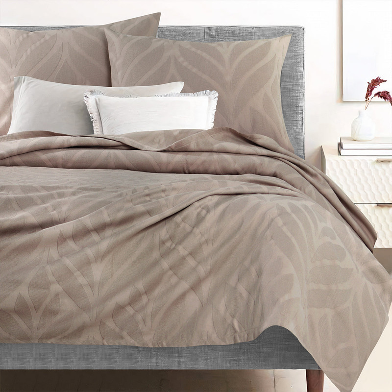 02 b11f2154 728a 4175 92f0 7e205c729476 — Postimages