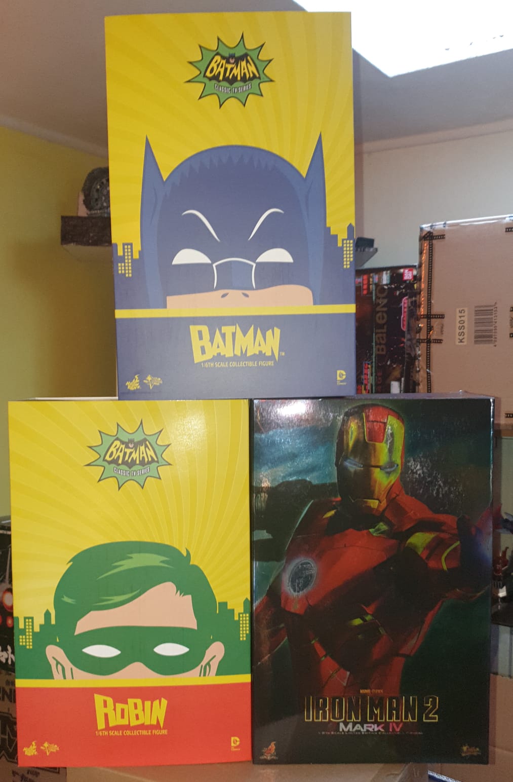 Hot Toys Batman e Robin 1966 e Iron Man Marv IV — Postimages