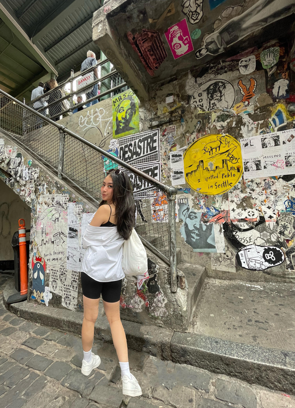 acqyk55fe2m91 — Postimages