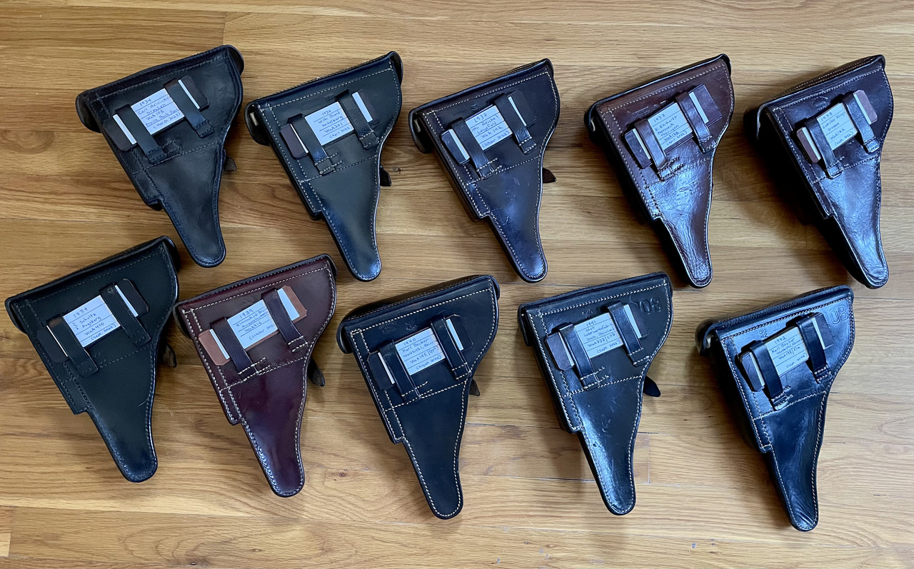 10 lugers holsters back — Postimages