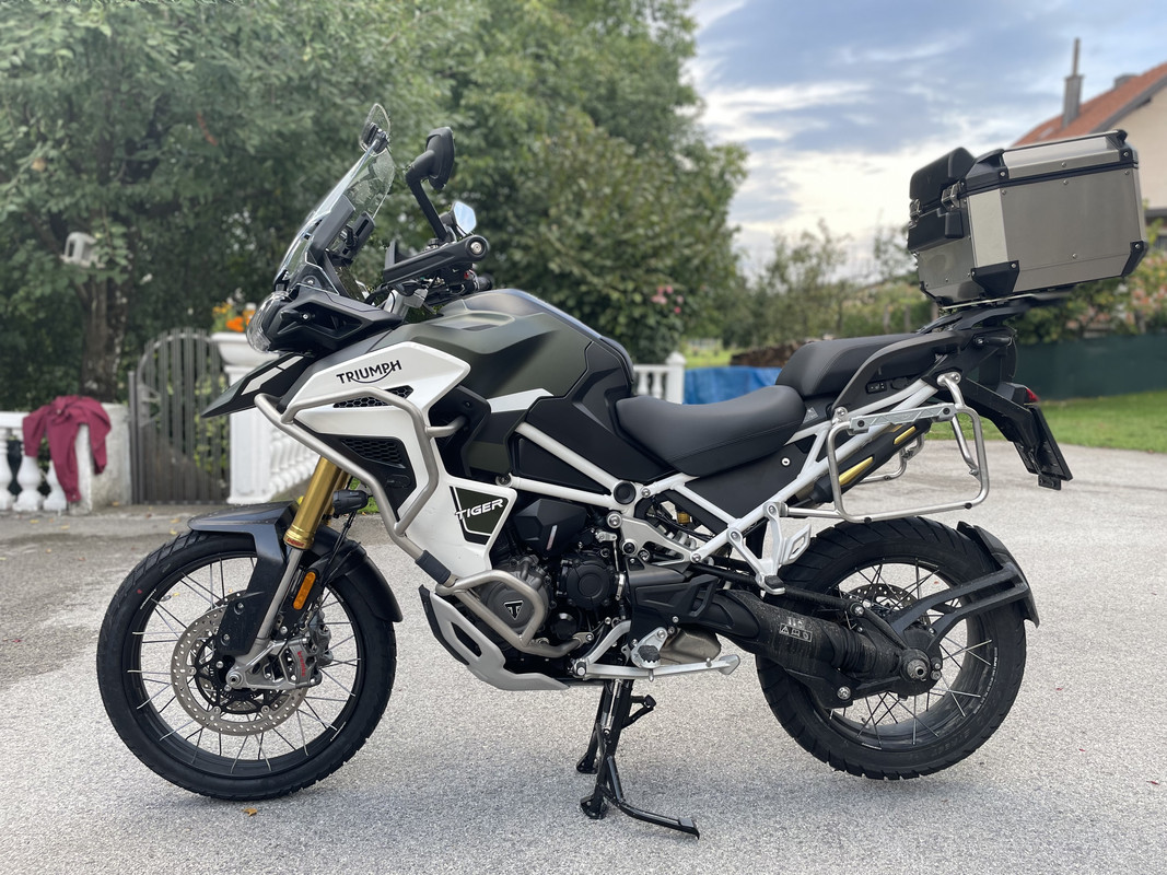 02413028 4027 4 F20 BF57 D865 E0257 D2 B — Postimages