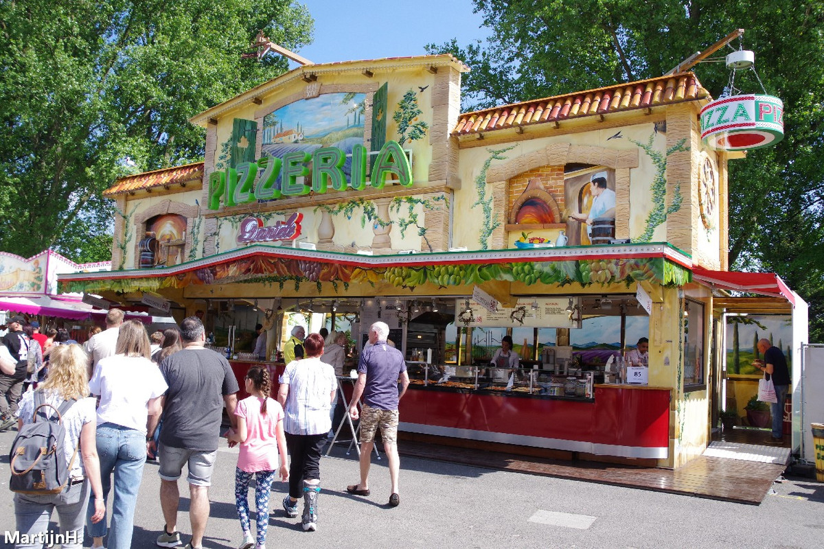 Krefeld VJ 22 26 — Postimages