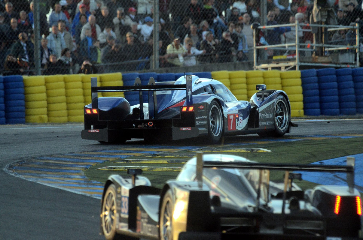 2011 LM 7 Alexander Wurz Anthony Davidson Marc Gené 019 — Postimages