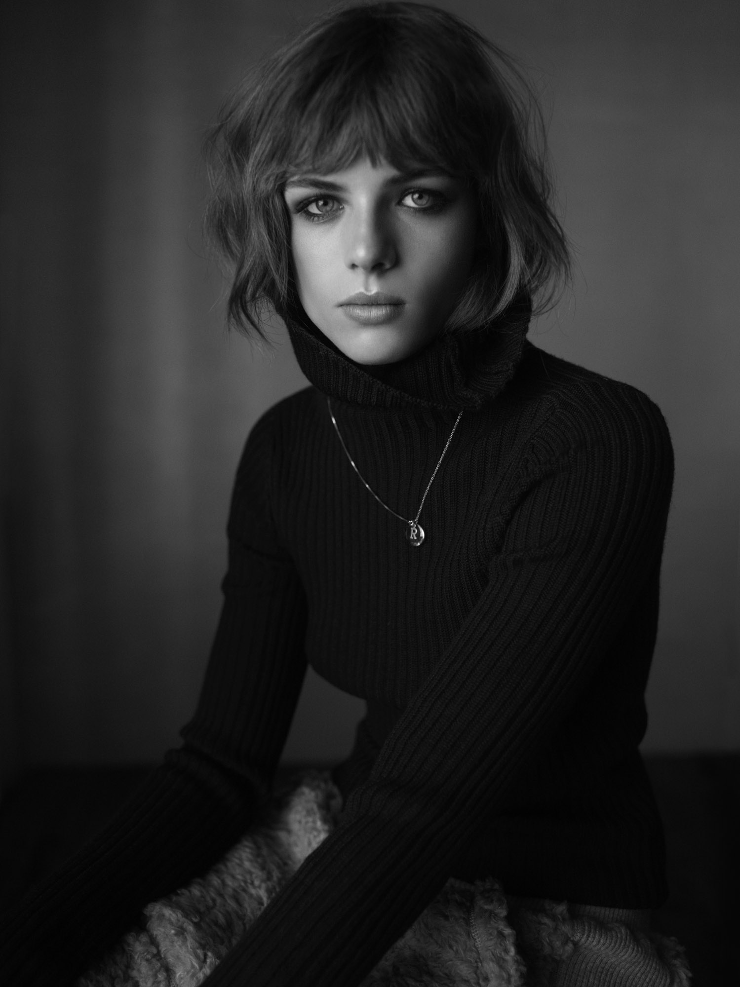 SHOT 01 — Postimages