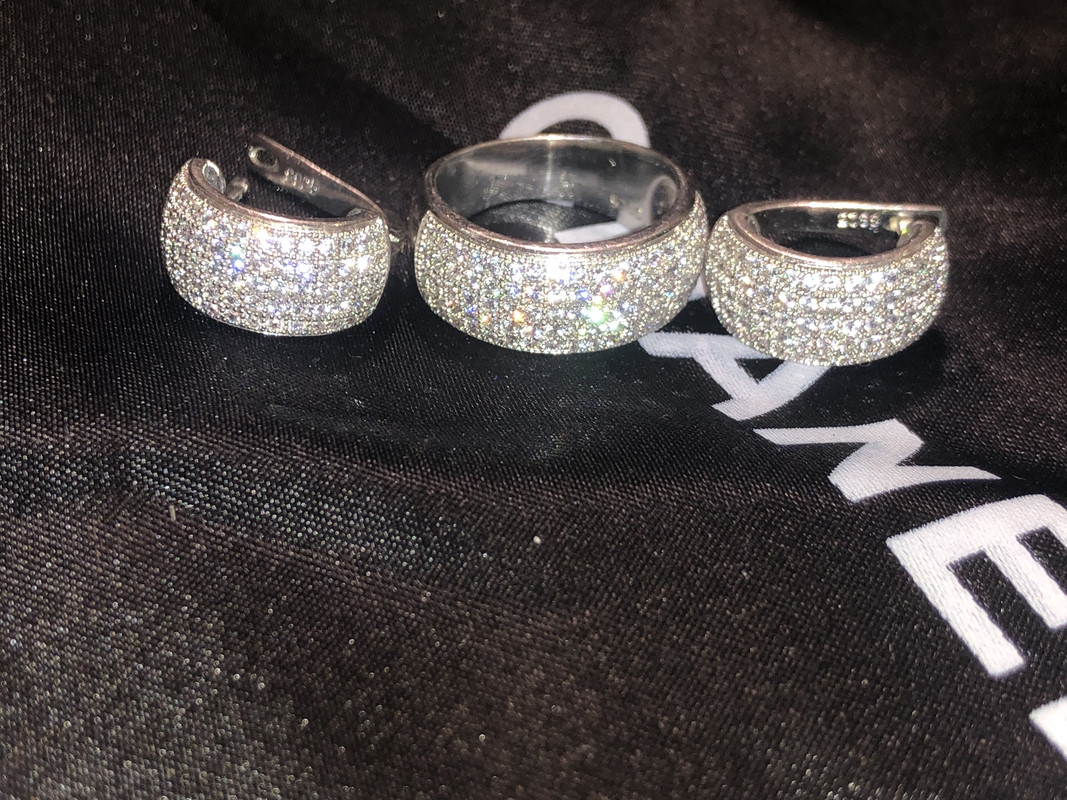 B0209 FFB 05 AF 4706 A3 DF FF788 E364 D35 — Postimages