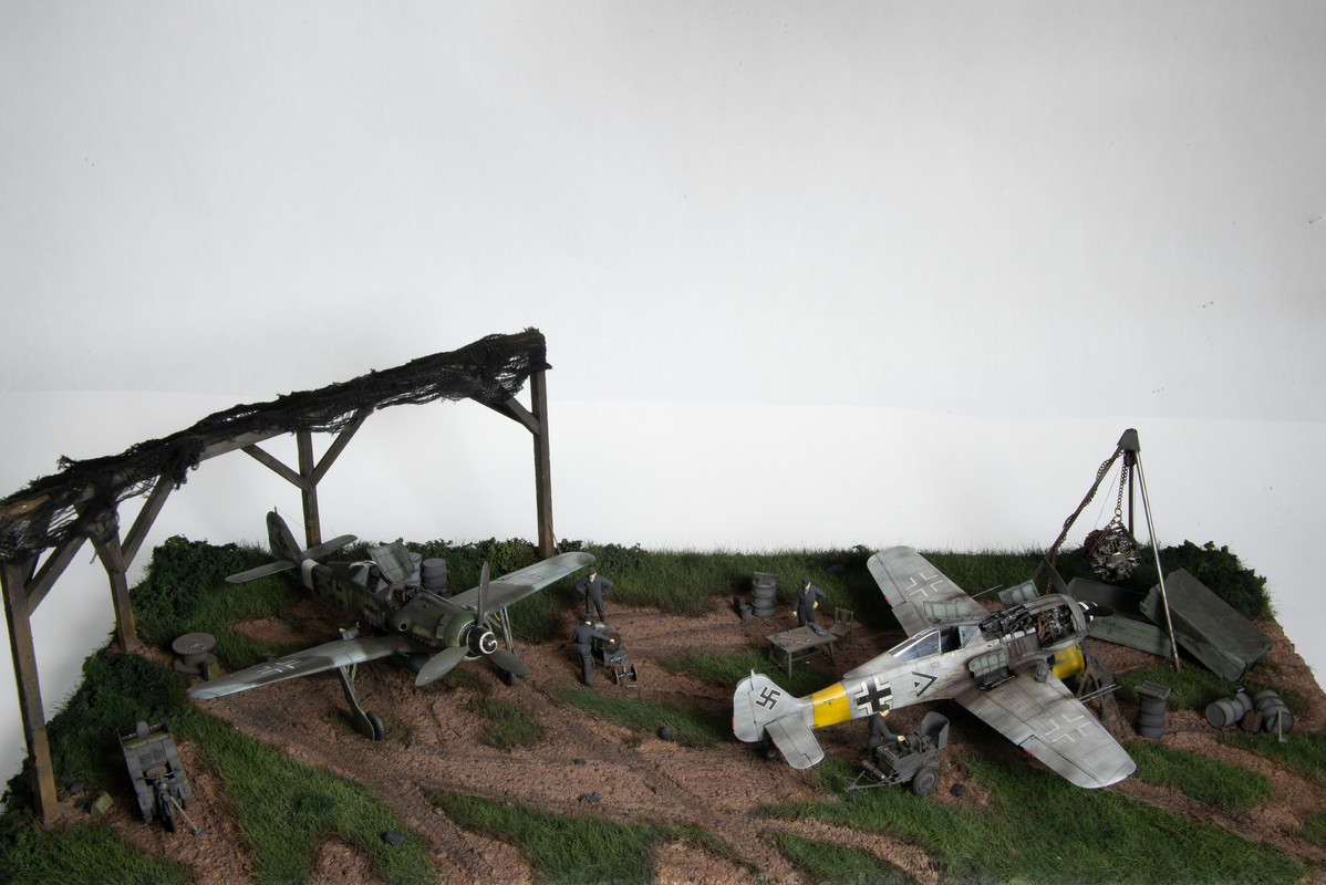 Luftwaffe maintenance diorama | Modelers Social Club Forum