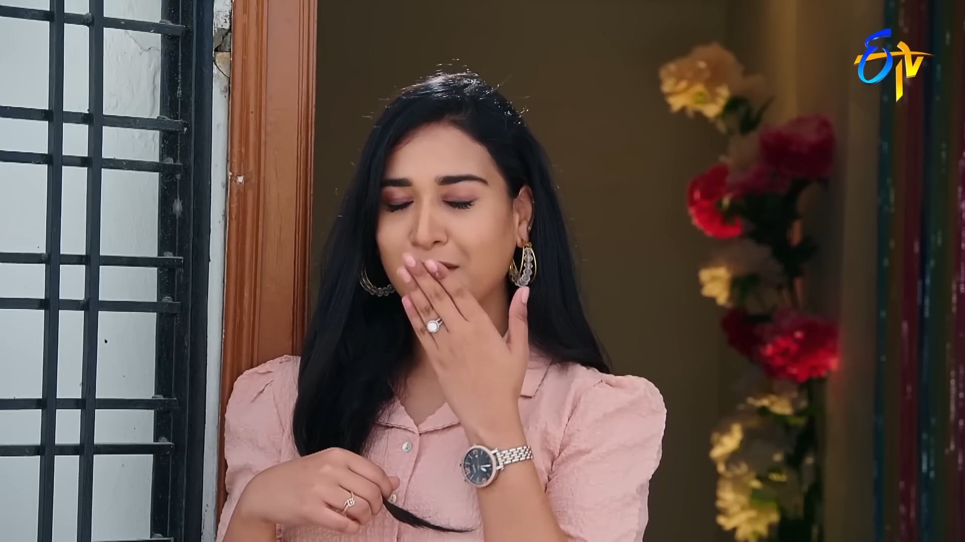 Rasgna Reddy Seducing by showing Sexy navel mp4 snapshot 00 11 440 — Postimages