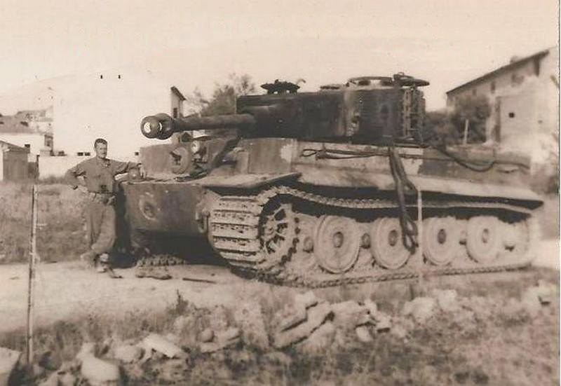 Tiger I of 504 in Sicily - Question to the experts - Page 2 - Missing-Lynx