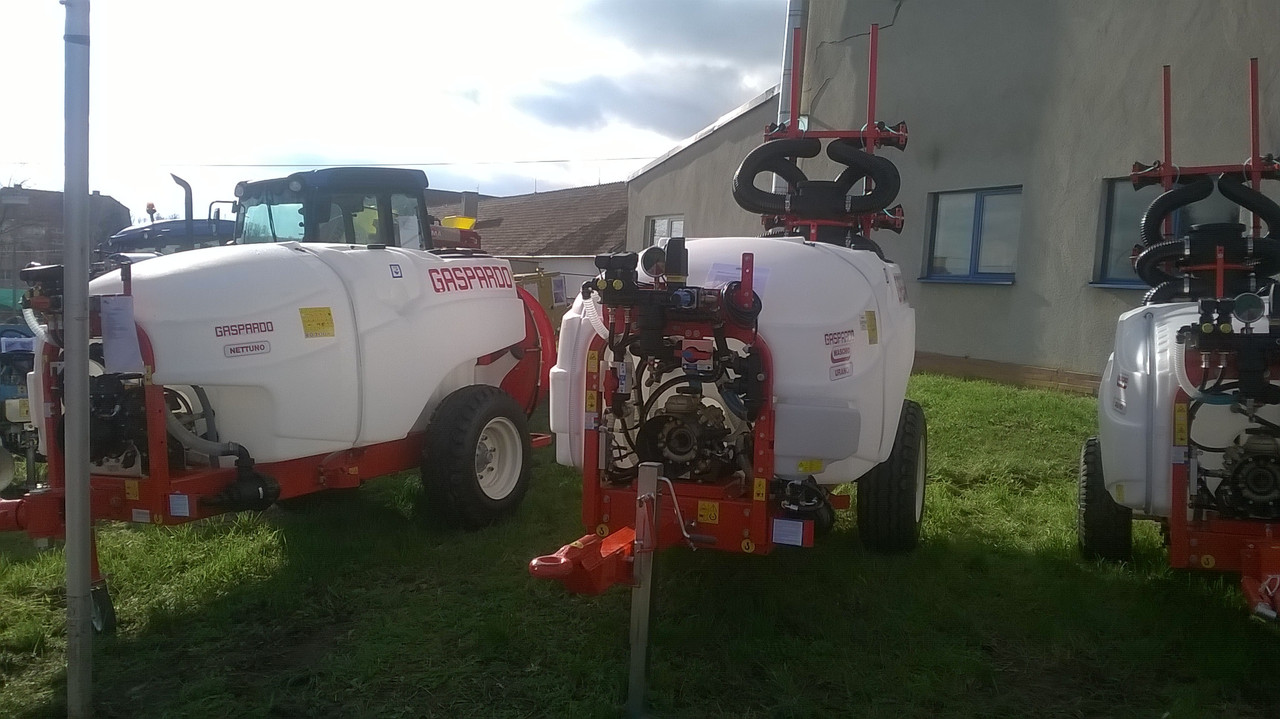 WP 20141120 002 — Postimages