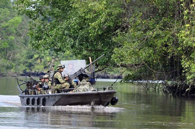 Photos - Colombian Military | Page 21 | A Military Photo & Video Website