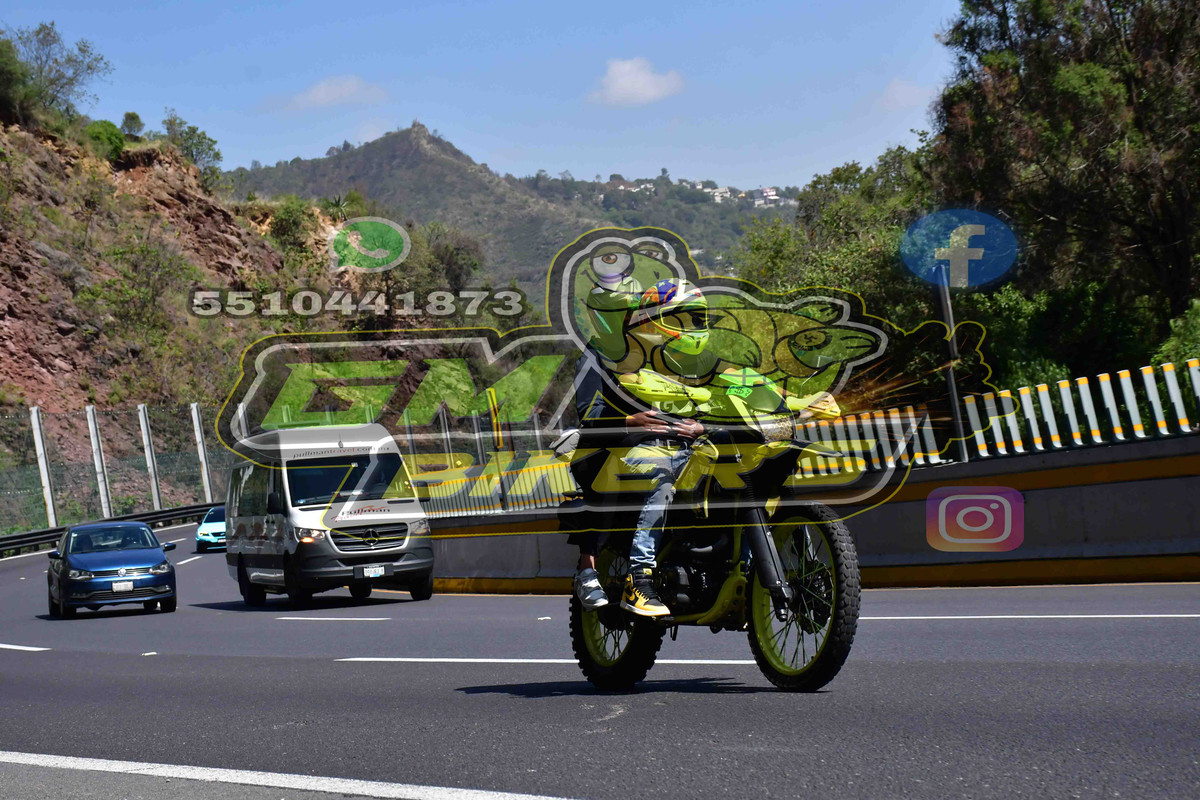 CH2 1046 — Postimages