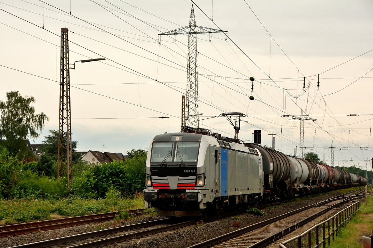 193 134 — Postimages