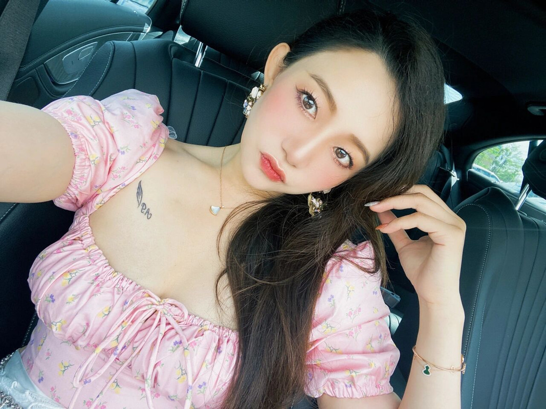 Alice — Postimages