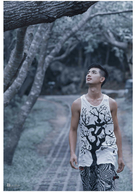 Whoseman32 078 — Postimages