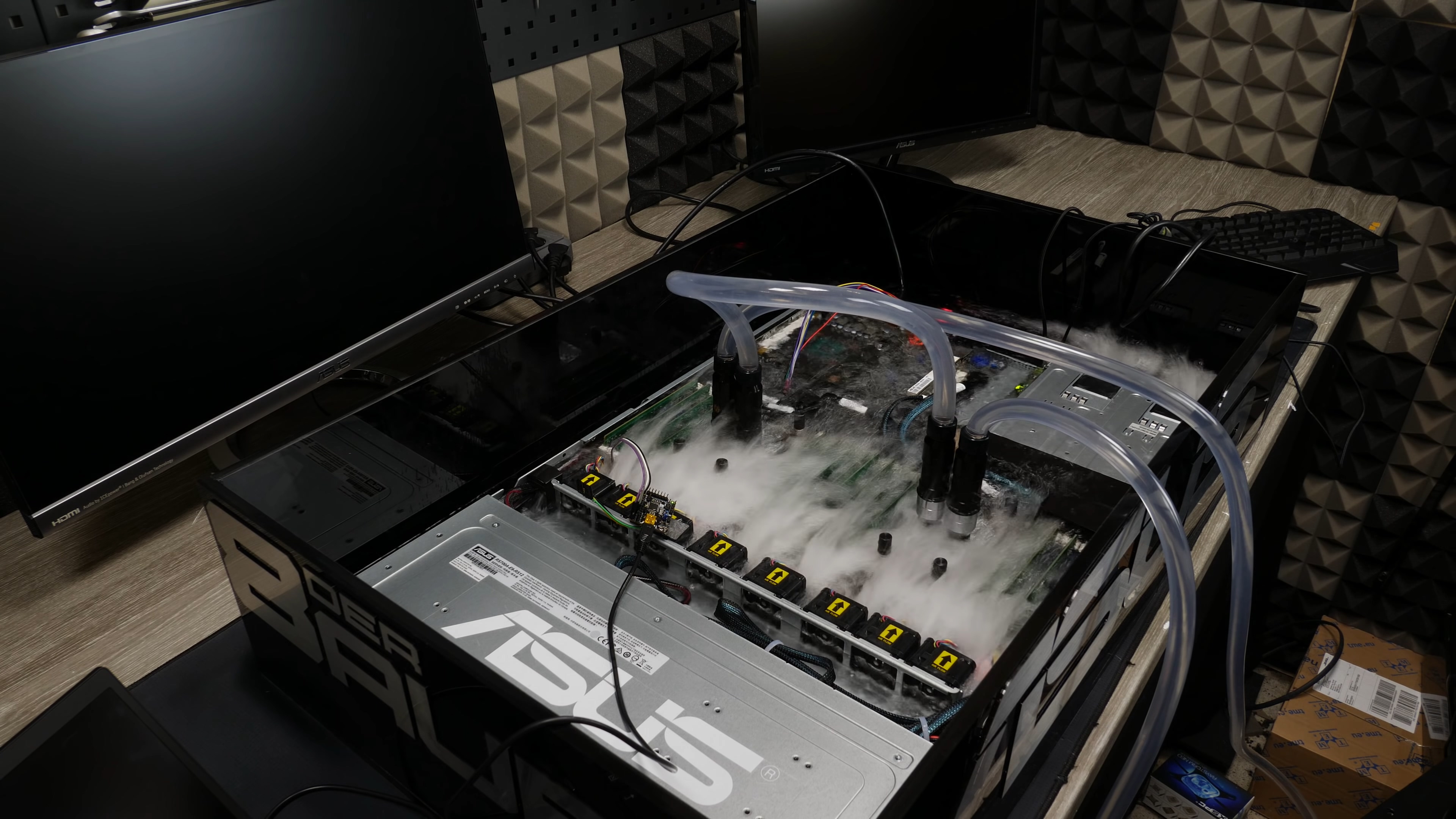 The fastest Dual Socket System in the World! 20180808 144200 657 ...