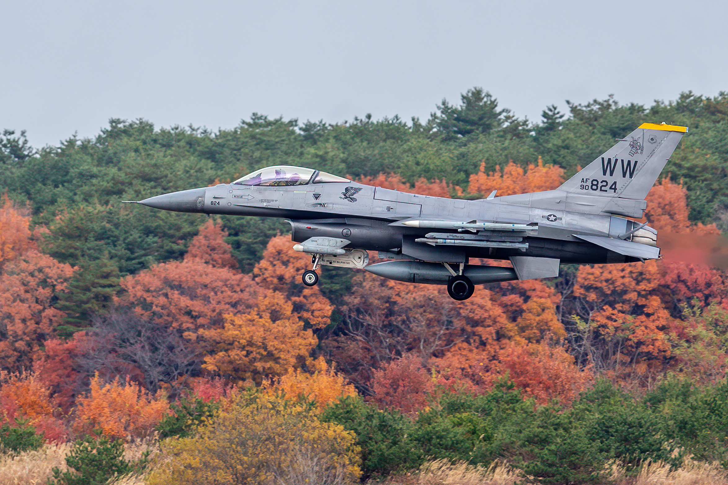 F 16 USAF (26) Sharpen AI Softness — Postimages