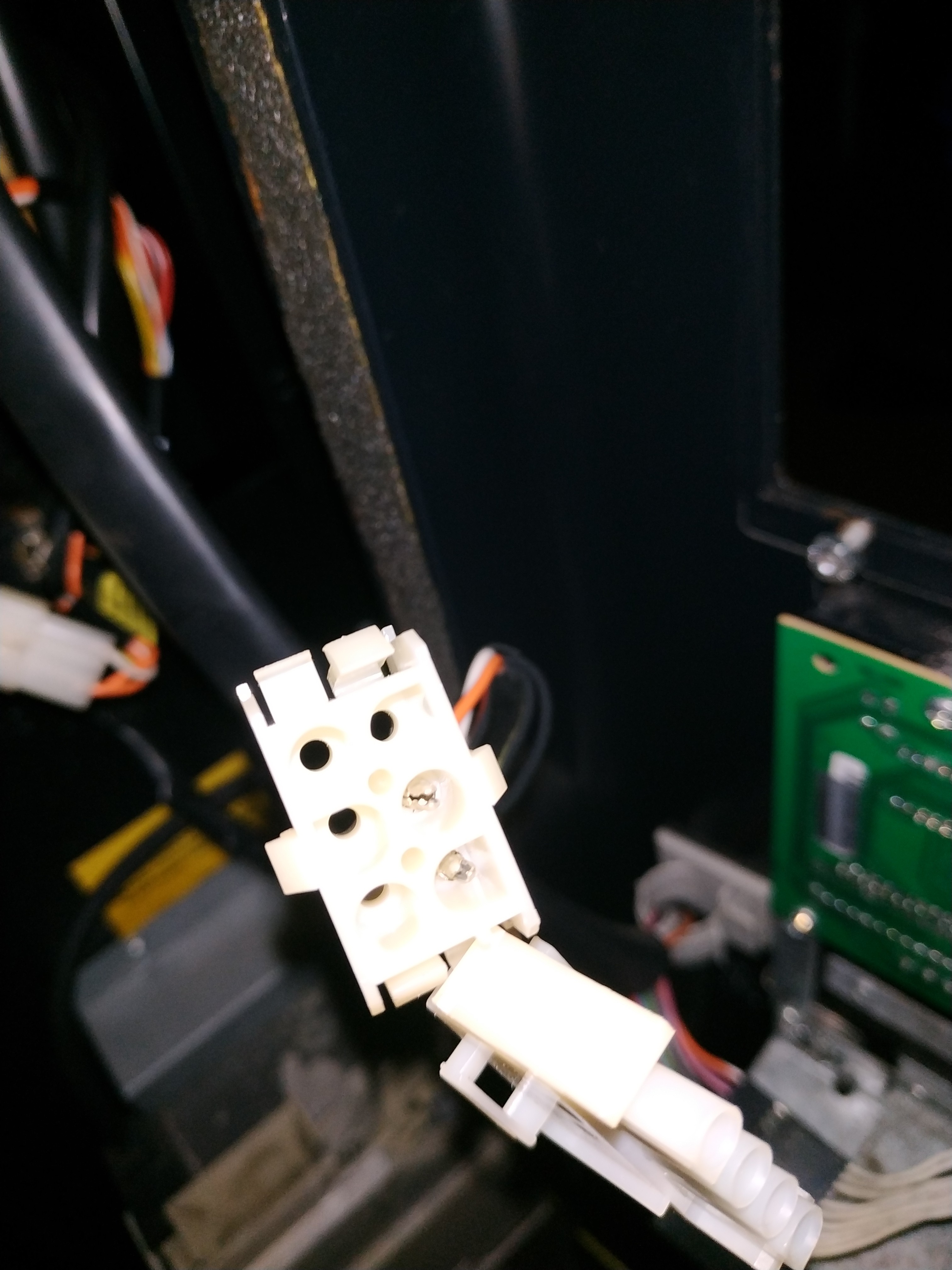 2 of 2 connectors from board — Postimages