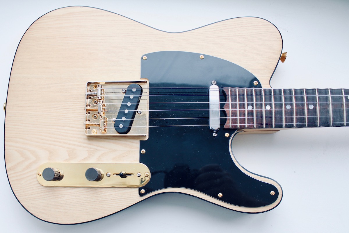 TELE BODY REAR — Postimages