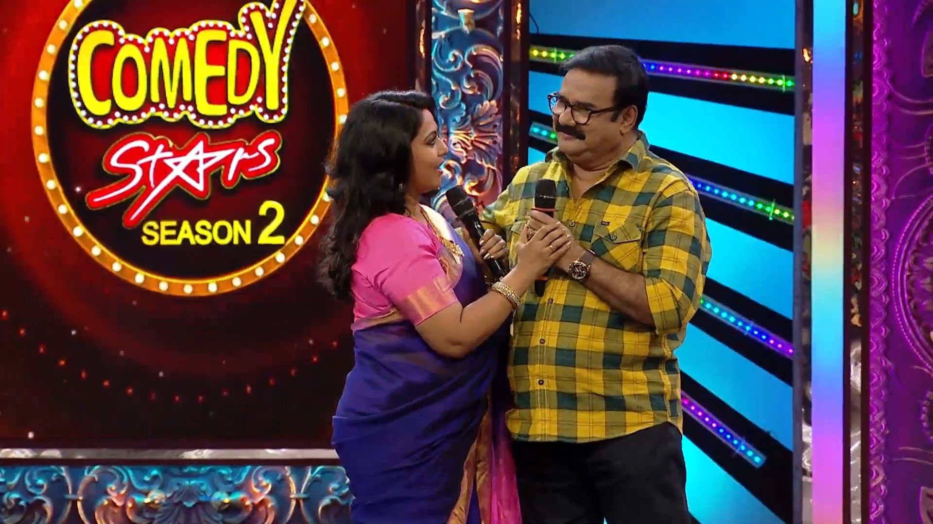 Roopashree Big Navel in pink saree mkv snapshot 00 13 206 — Postimages