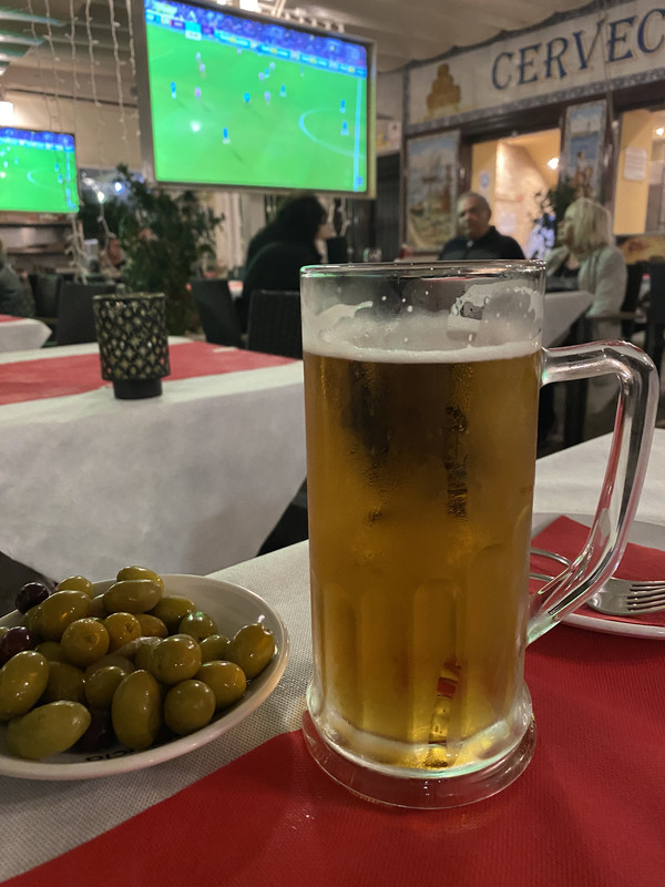 A8 E7 BC6 E A7 E9 46 C0 8542 7905 A804770 F — Postimages