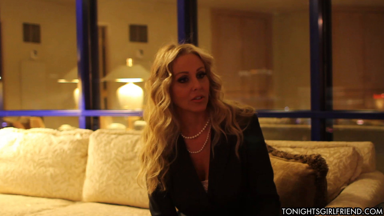 Julia Ann Vanilla TONIGHTSGIRLFRIEND mp4 0000 — Postimages