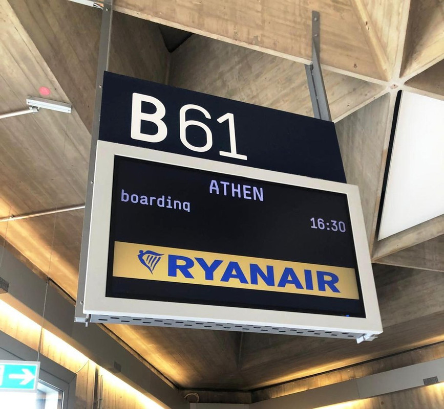 Flight sign — Postimages