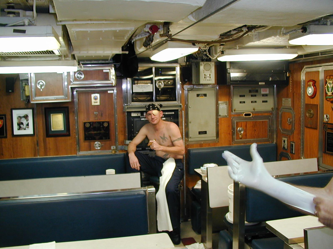 Question about submarine warfare... flooding tubes and opening doors ...