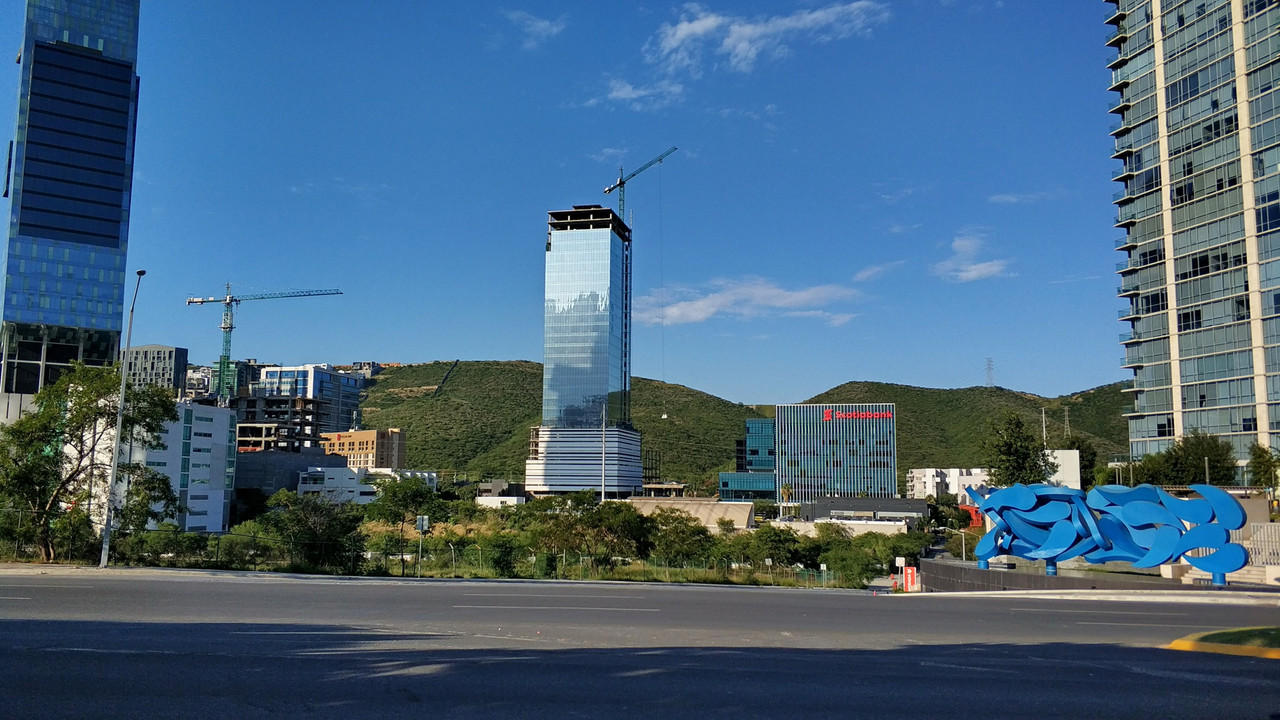 VALLE ORIENTE | Distrito Armida | 135m | E/C | Page 27 | SkyscraperCity ...